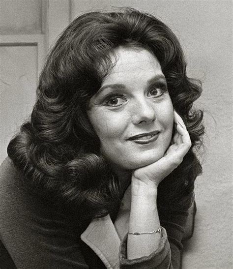 Dawn Wells Hot Photos Barnorama