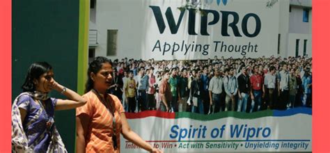 Wipro Chairman S Salary Reduced By 50 As Company Made No Profits CEO Salary Also Reduced