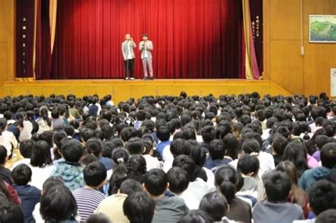 吉本興業の上海来訪 在上海日本国総領事館