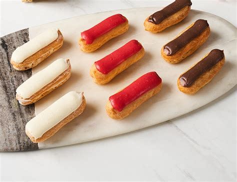 Assorted Mini Eclairs 18pcs