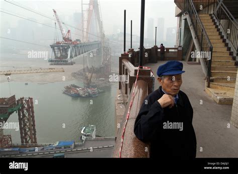 The Qiansimen Bridge Is Under Construction Over The Jialing River In