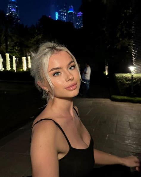 Vẻ đẹp Của Kim Schiele Cô Nàng Mê Marco Reus