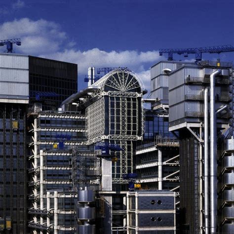Lloyds Of London Building By Richard Rogers Architecture Classic