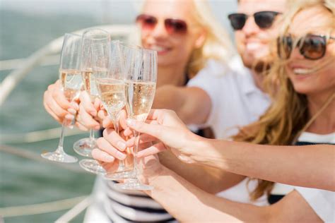 Find The Best Yacht Rentals For Any Holiday Or Christmas Celebration