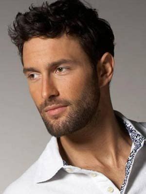 Noah Mills Adorocinema