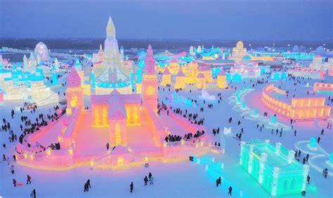 Building Frozen Castles At Chinas Harbin Ice Festival Harbin Ice And