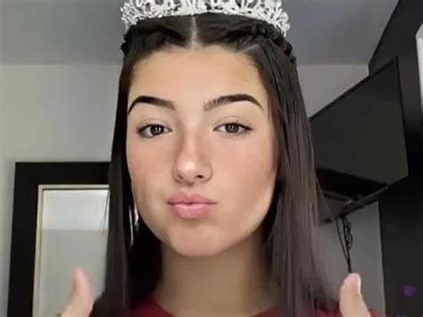 Você Conhece A Chalie Damelio Maria Teresa Amaral Quizur