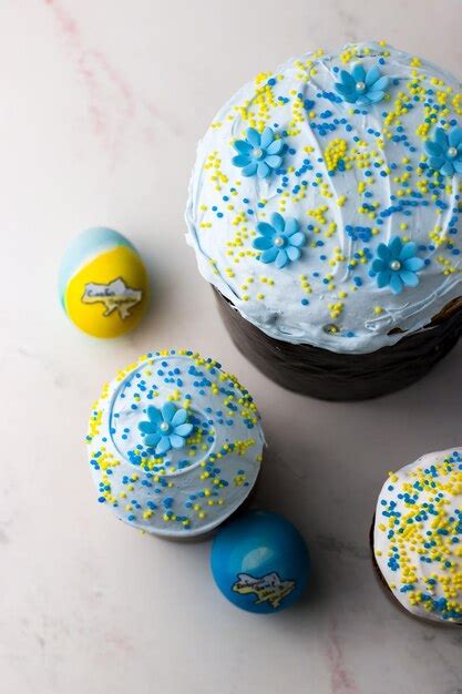 Premium Photo Patriotic Paska And Eggs In The Colors Of The Flag Of Ukraine Blue And Yellow Eggs