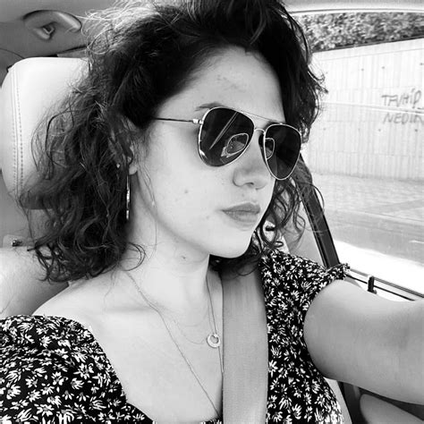 Pakize ÖzgÜner Youtube