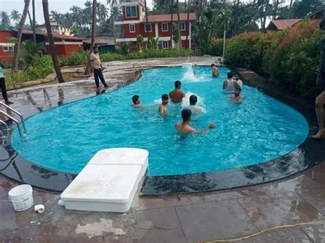 Frp Round Siwmming Pool Dimension 20 X 40 Feet At ₹ 750sq Ft In