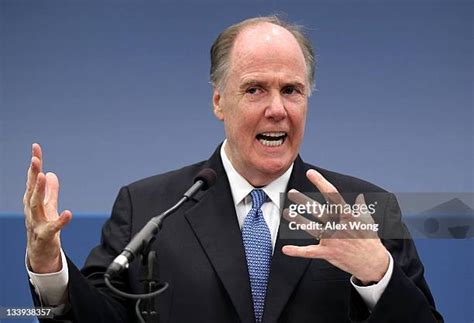 Thomas E Donilon Photos And Premium High Res Pictures Getty Images