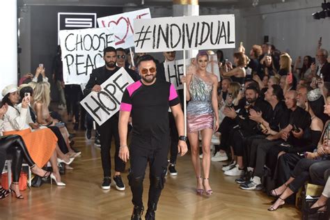 Bata Spasojević Predstavio Novu Kolekciju Za Proleće Leto 2023 Video Foto Loznica Info