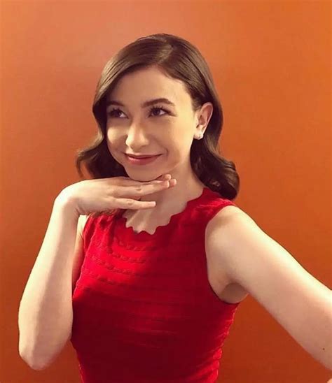 Shes So Damn Cute Scrolller Shes So Damn Cute Scrolller