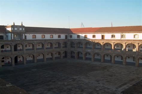 El Cuartel Militar Más Antiguo De España Se Construyó Hace Casi 300