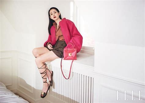 대체 불가한 아이콘 손예진 엘르코리아 Elle Korea Valentino Couture Couture Korean Celebrities