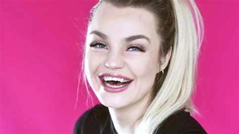 Jonna Lundell Blir Ofrivillig Influencer När Kanalen Exploderar Internetmuseum