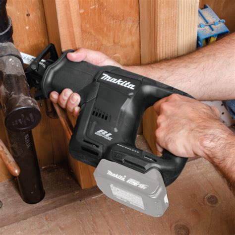 New Makita Brushless Compact Reciprocating Saw 18v Xrj07 Djr188