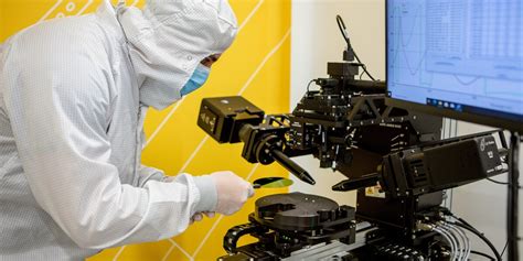 Aws Launches New Quantum Computing Center