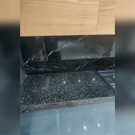 صفحات سنگ کورین تیره و مشکی چگونه براق میشود؟ Youtube