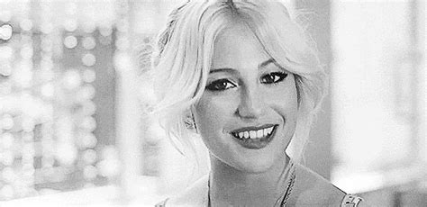 Pixie Lott S Page 7 Wiffle