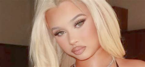 Alabama Barker Sunkissed In String Bikini Wants To Be Noticed