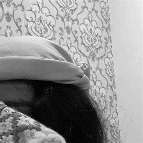 ‎جواهر هما مى🤍‎ Anahammami • Threads Say More