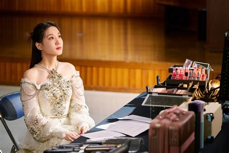 Park Eun Bin Dazzles On Stage With Support From Chae Jong Hyeop Cha Hak Yeon Kim Hyo Jin And