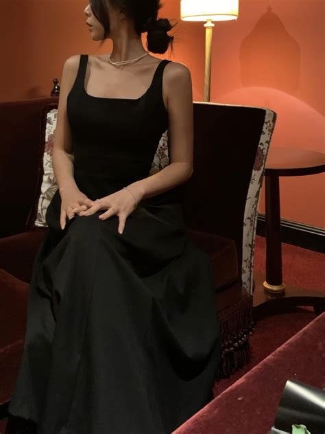 제니스온 고퀄몸매보정 햅번 뷔스티에 롱 원피스 4color 하객룩오피스룩블랙원피스웨딩풍성한벨라인플레어원피스벌룬원피스레이어드원피스하이퀄리티블랙드레스웨딩