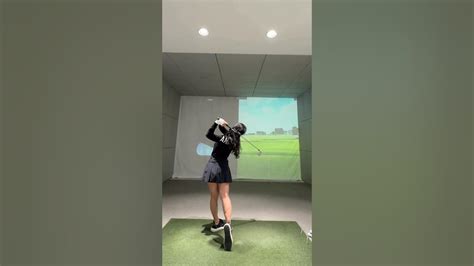 다운스윙시에 클럽헤드가 몸 보다 빠르게 휘둘러져야해요 💜🩷 klpga정혜윤프로 판교골프레슨 다운스윙 골프스윙