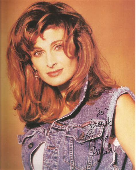 At Auction Linda Davis Signed 10x8inch Colour Photo Dedicated Music