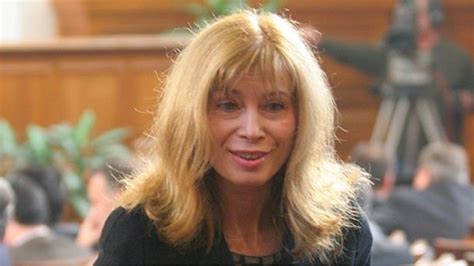 Почина телевизионната водеща Диляна Грозданова