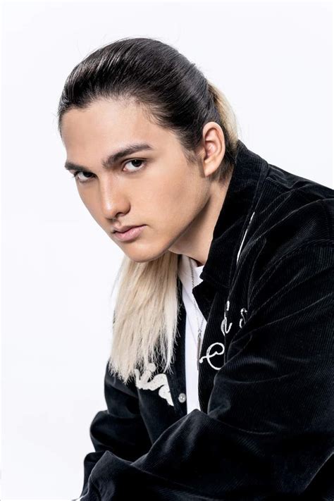Dici - REVAMP MAGAZINE