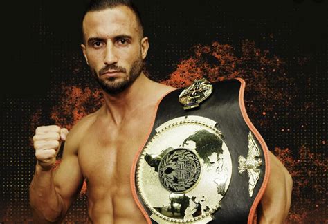 Kampioni I Botës Luan Rudaj Po Përgatitet Në Tajlandë Për Meçin E Madh