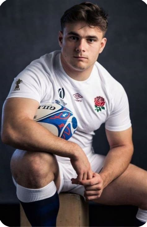 Pin By Alan Radcliffe On Rugby Guys Rugby Boys Rugby Men Hot Rugby