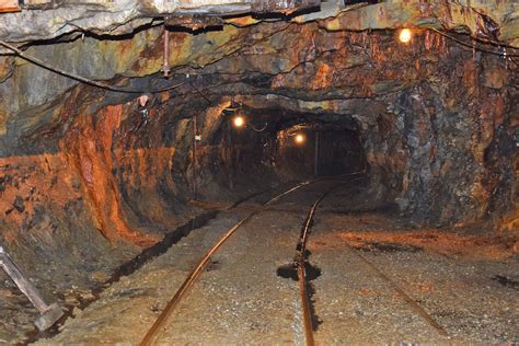 Coal Mine Tour Visit The Only Underground Coal Mine In Kentucky On