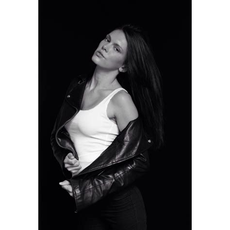 Annalise Ryles Photo Portfolio 0 Albums And 13 Photos Model Mayhem