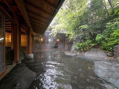 Japans 6 Most Spectacular Onsen