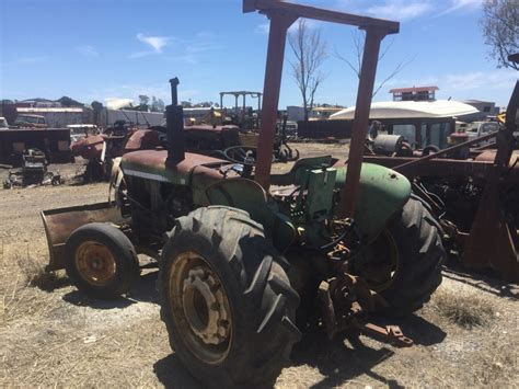 John Deere 2010 Tractor Truck And Tractor Parts And Wrecking John Deere 2010 Tractor Truck And Tractor Parts And Wrecking