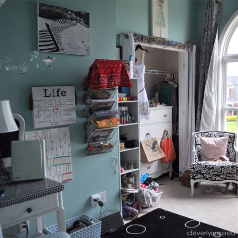 Small Reach In Closet Redo