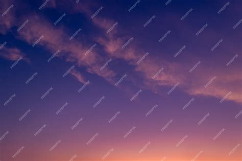 Premium Photo Evening Sky Sunset On Twilight Cloud Sunlight