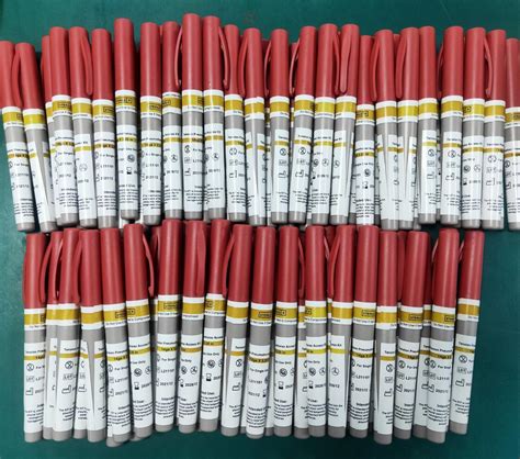 Intercostal Space Air Release Treating A Tension Pneumothorax Needle