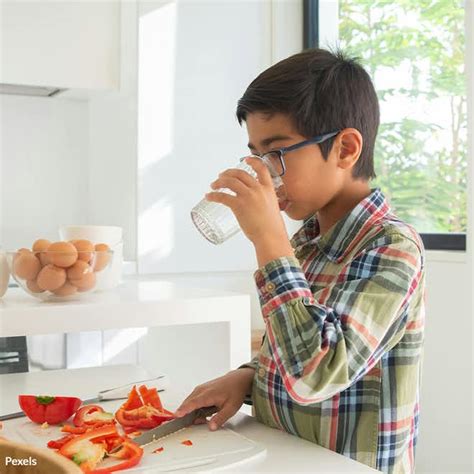 Scientists Identify Potentially Toxic Chemical Found In Us Drinking