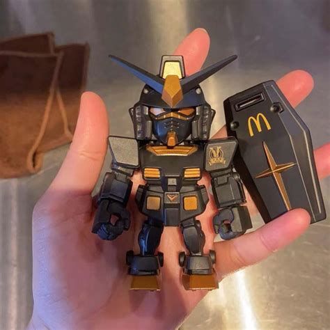 Genuine Chinese Mcdonalds Co Branded Gundam Gundam Black Gold Wish