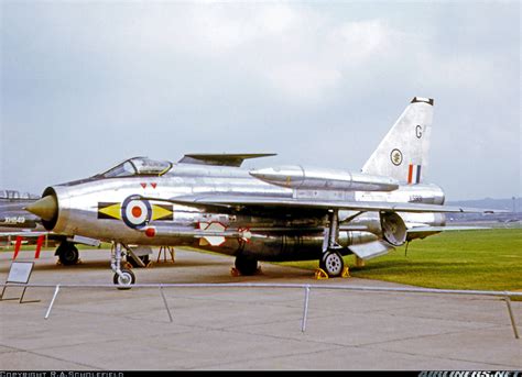 English Electric Lightning F6 Uk Air Force Aviation Photo