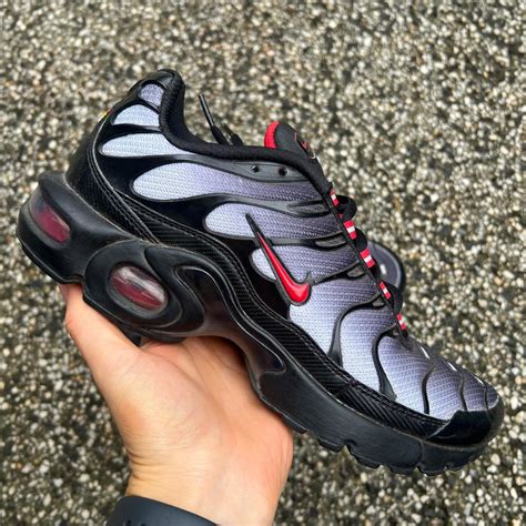 Nike Air Max Plus Dracula Size 7y Fits Womens Depop