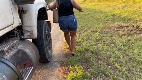 Balbina On Kiara Heels Cold Starting And Revving The Huge Mack Truck
