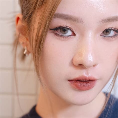 Wc 546 Anne Princess Grey Eyemuse