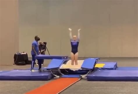 Renna Media Siksnius Wins Tumbling National Championship