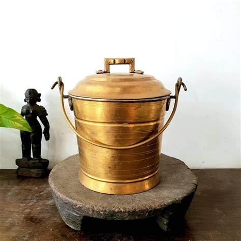 Vari Bucket Thooku Small Indian Antique Quest