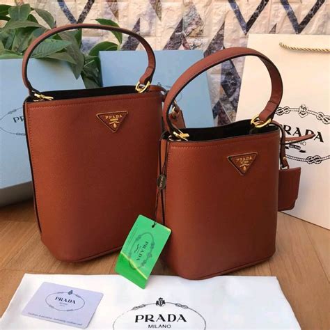 شنط نسائي ماركة برادا هاى كوبي درجة أولى